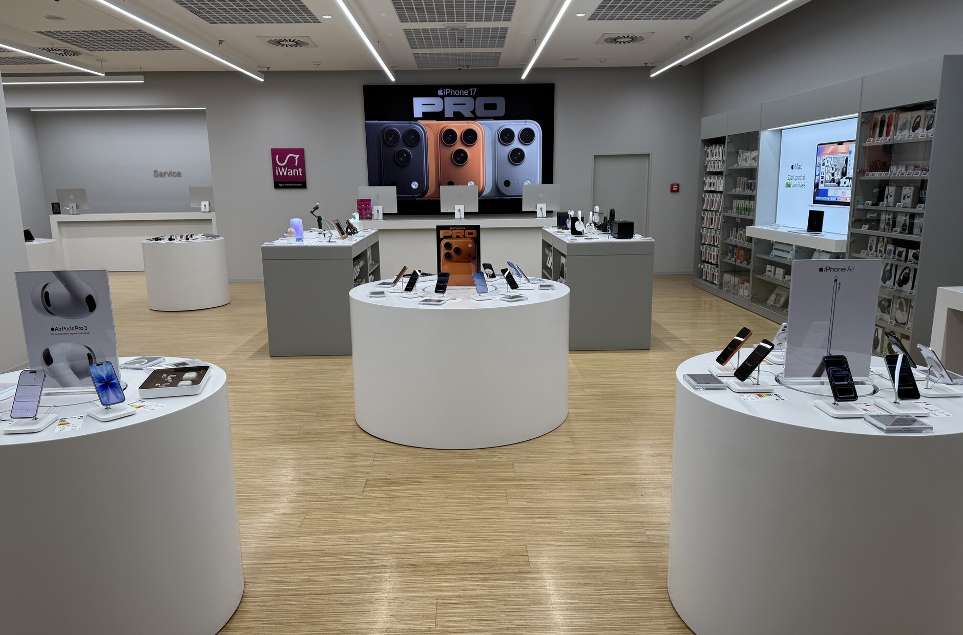 iWant Apple Premium Reseller | Olympia Plzeň